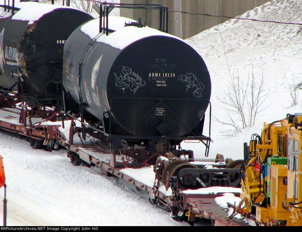 101218025 ADMX 19139 at the BNSF Northtown No Hump Track